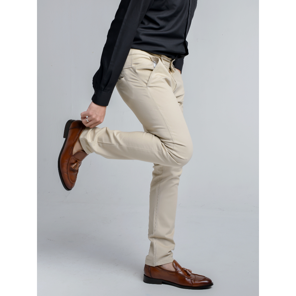 Jual Delibra Celana Chino Premium Cream | Shopee Indonesia