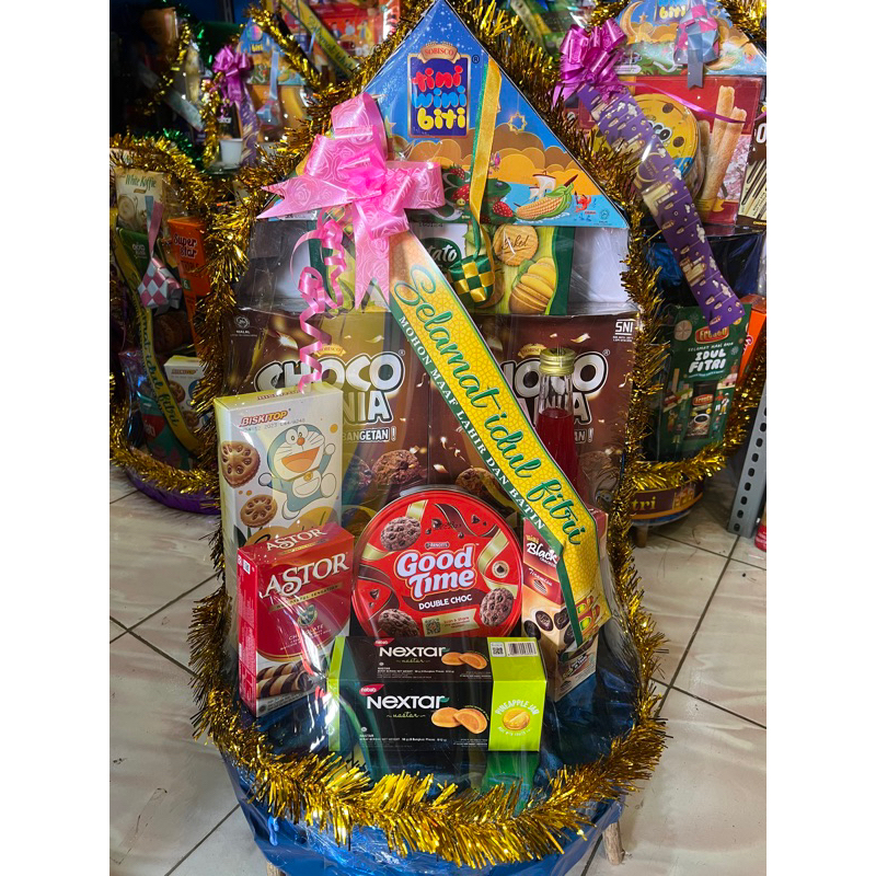 Jual PARCEL HAMPERS IDUL FITRI LEBARAN MAKANAN RINGAN | Shopee Indonesia