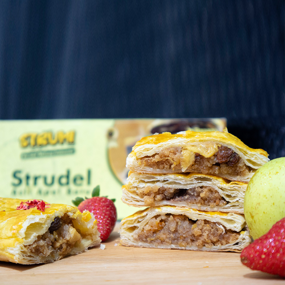 Jual STRUMI (Strudel Ukuran Mini) Varian Apel Mix | Oleh-Oleh Khas ...