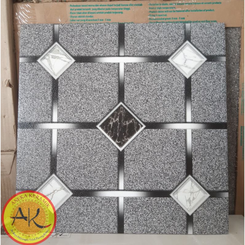 Jual Keramik Lantai Teras Garasi Kasar Matt Motif Hexagon 40x40 Hummer ...