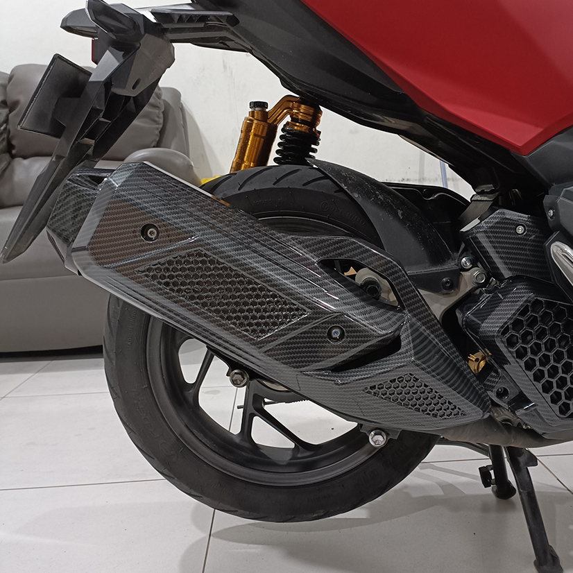 Jual Tutup Knalpot Vario 160 Karbon MHR Cover Samping Knalpot Honda VARIO160 Carbon WTP Best ...