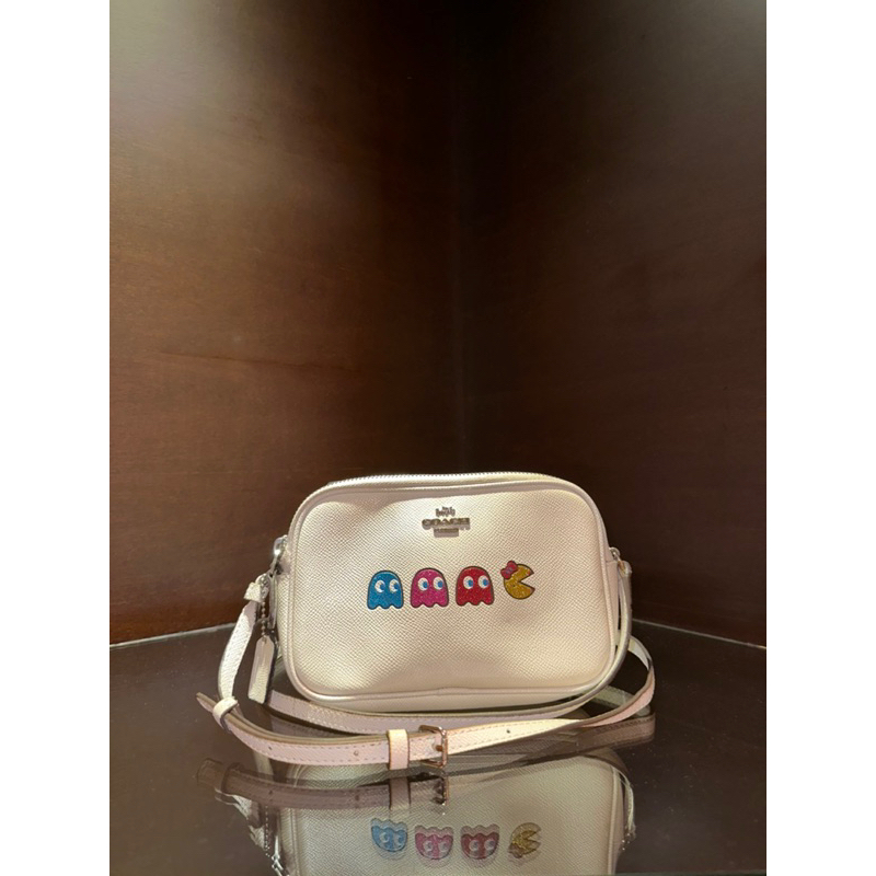 Jual Coach pacman white original | Shopee Indonesia