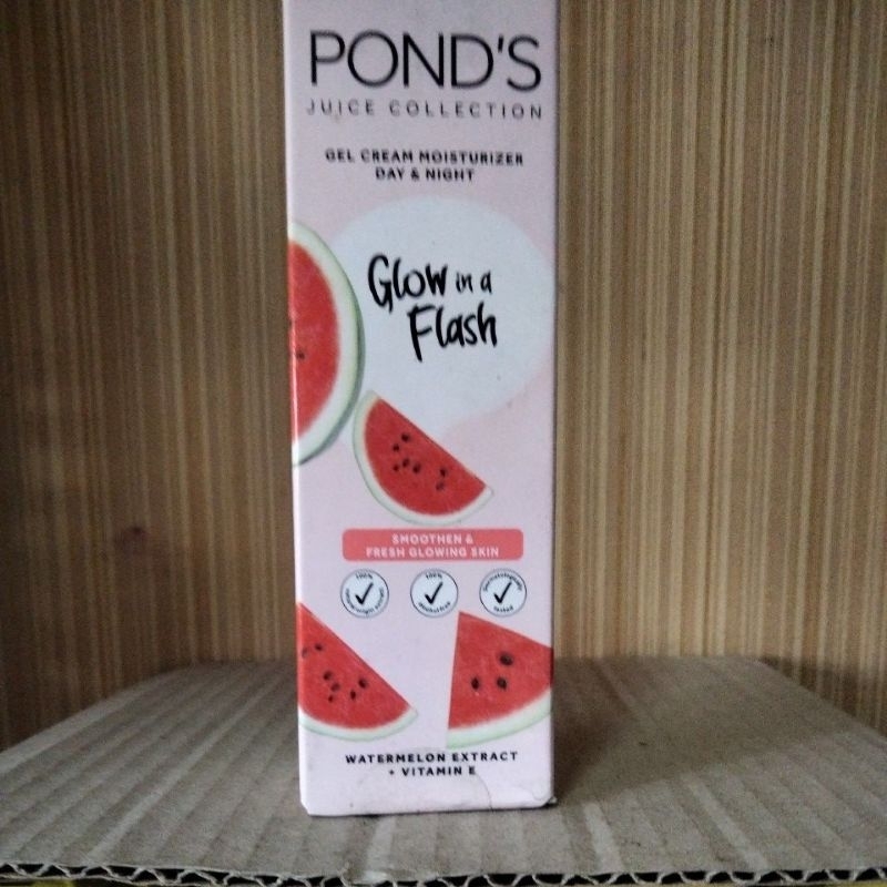 Jual Pond,s juice watermelon ekstrak gel cream day & night | Shopee ...