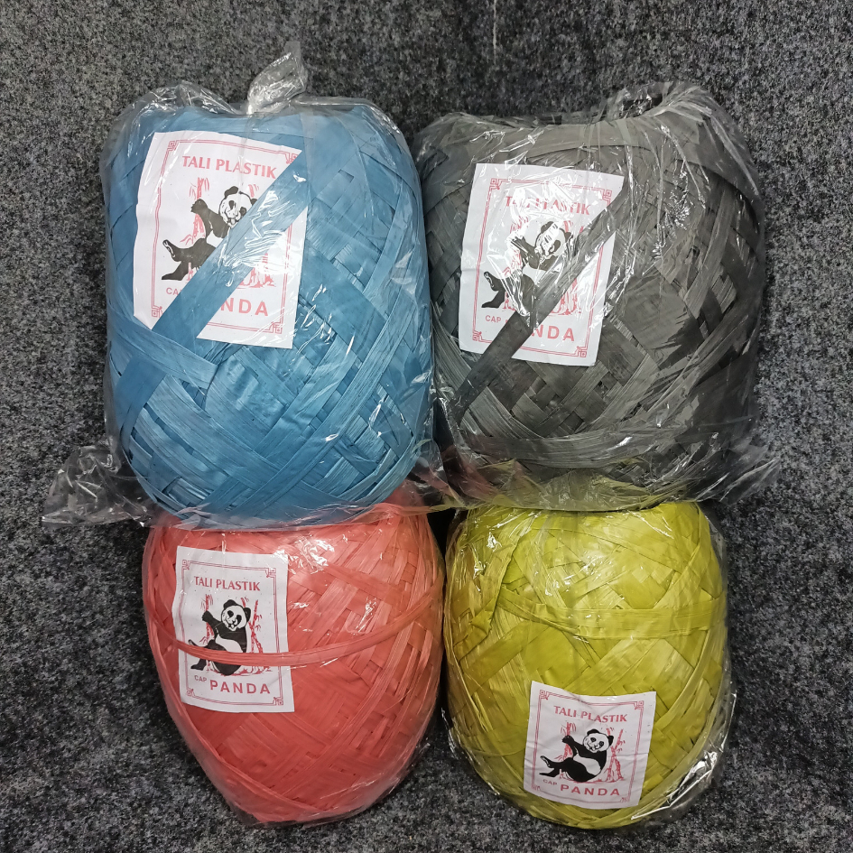 Jual Tali Rafia | Rafia Warna | Rafia Hitam | Rumput Jepang | Shopee ...