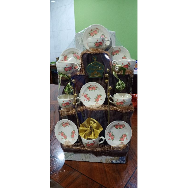Jual Parcel Lebaran Tea set / Parcel Lebaran Pecah Belah / Tea Set ...