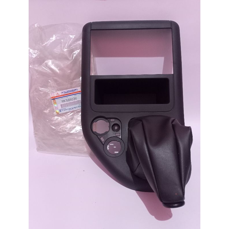 Jual Panel dashboard tengah Canter original ktb | Shopee Indonesia