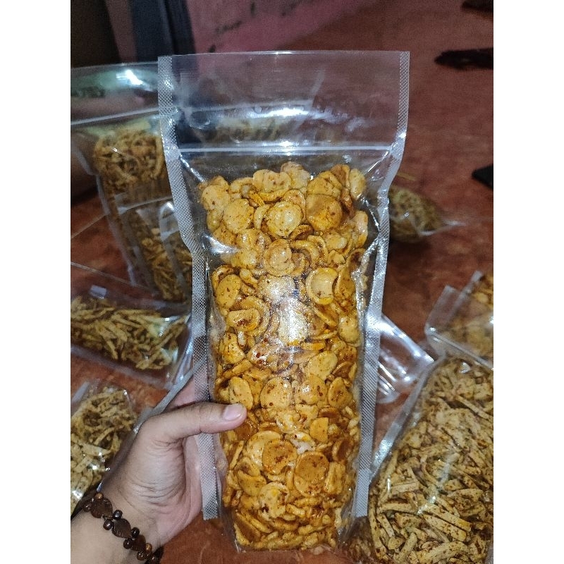 Jual SEBLAK VIRAL KRUPUK UDANG SEJOTA KEMASAN 300GR | Shopee Indonesia