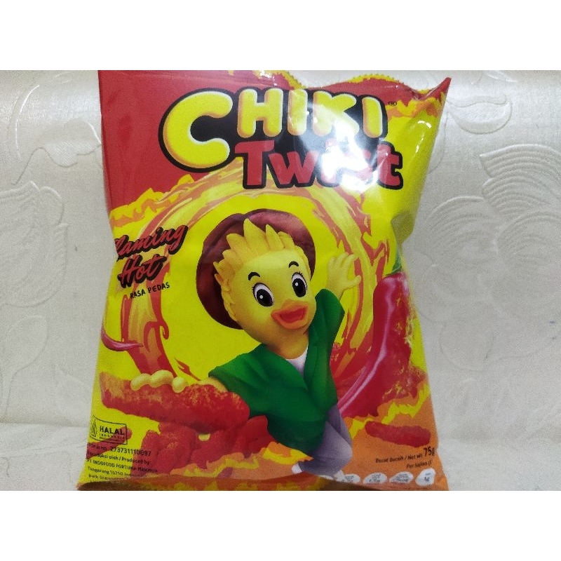 Jual CHIKI TWIST FALAMING HOT 75 GRAM TERBARU / CHIKI TWIST FLAMING HOT ...