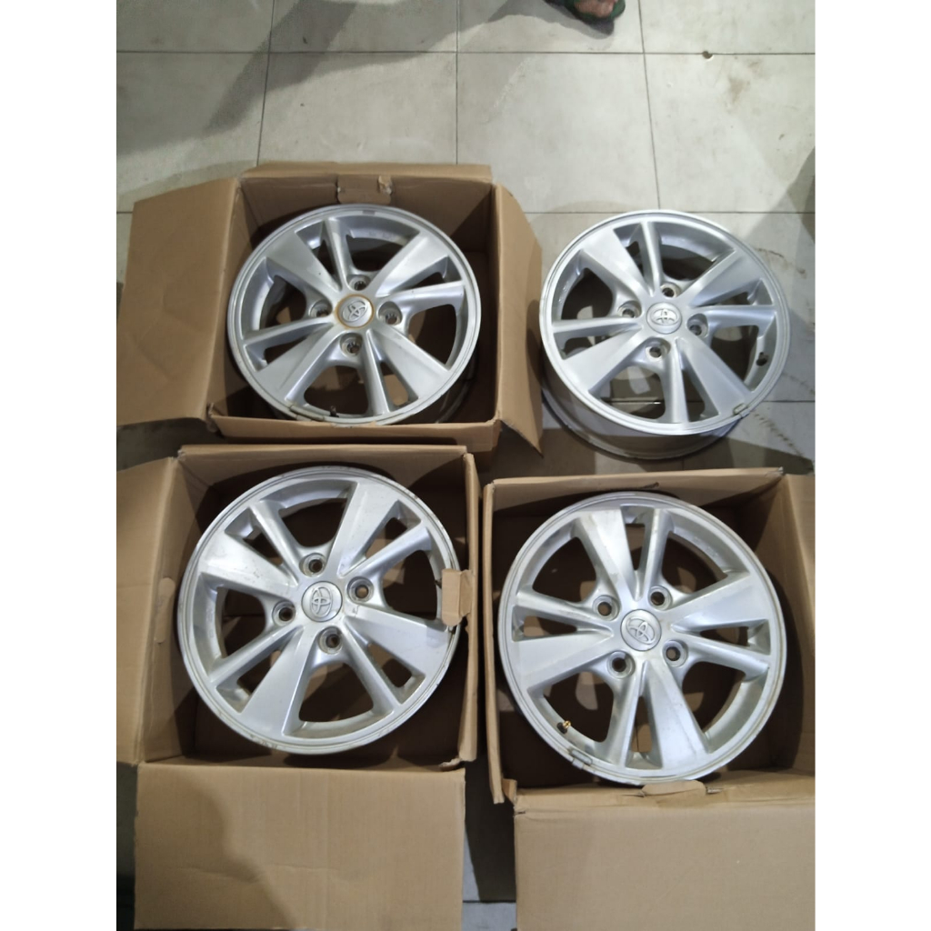 Jual VELG MOBIL STANDAR AVANZA VELOZ SECOND RING 15 PCD 4X114 | Shopee ...