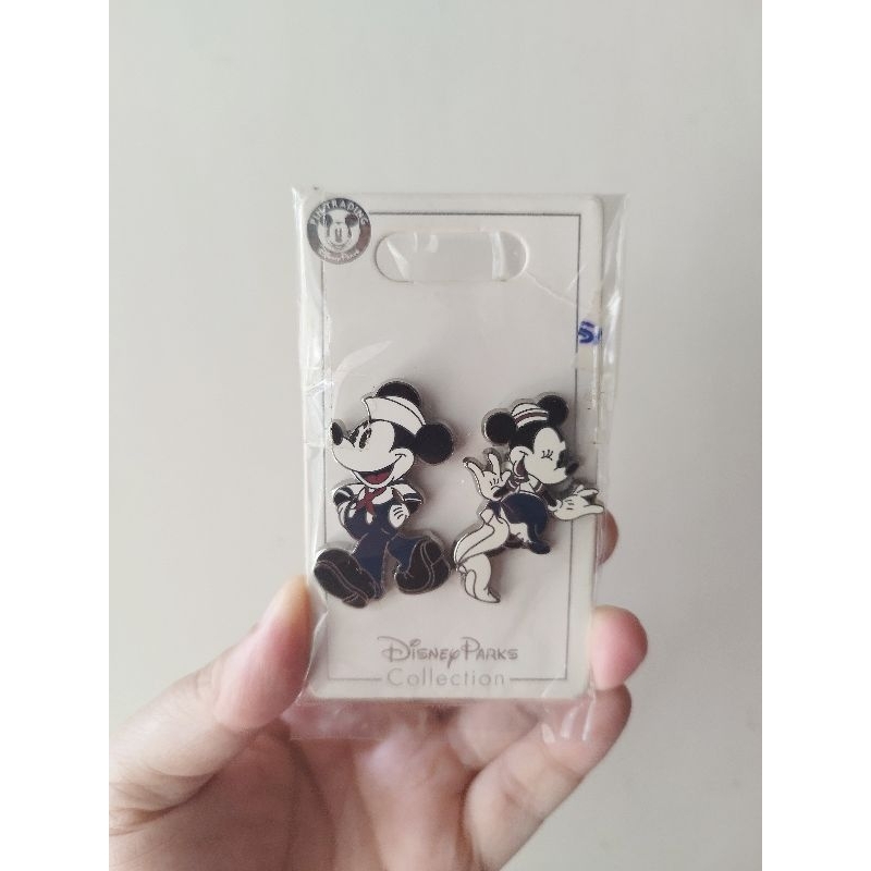 Jual Aksesoris Pin/ Bros Disney Original - Mickey Mouse & Minnie Mouse ...