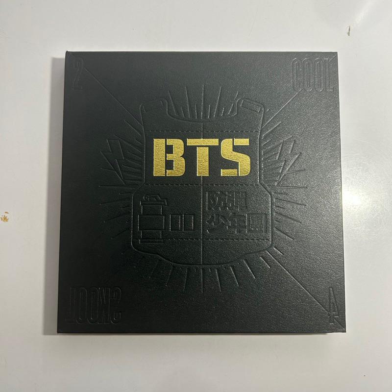 Jual [ALBUM BTS UNSEALED] BTS 1st SINGLE ALBUM 2 COOL 4 SKOOL | Shopee ...