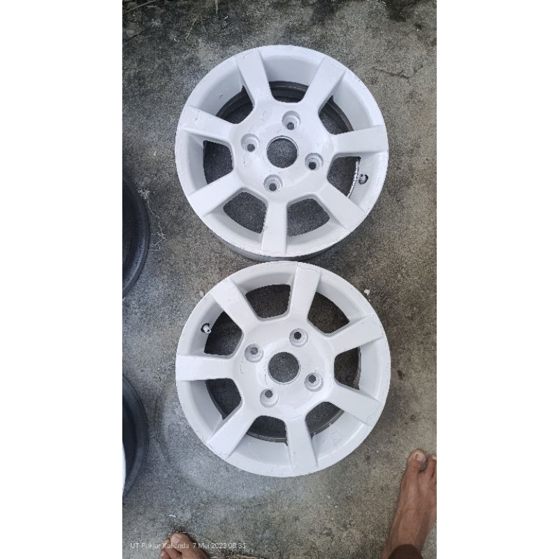 Jual velg original Futura minibus r13 PCD 114 | Shopee Indonesia