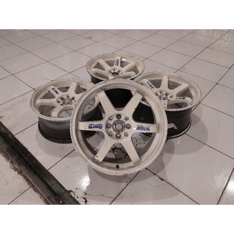 Jual pelek velg mobil bekas murah model JDM te37 ring 17x7,5/9,5 baut ...