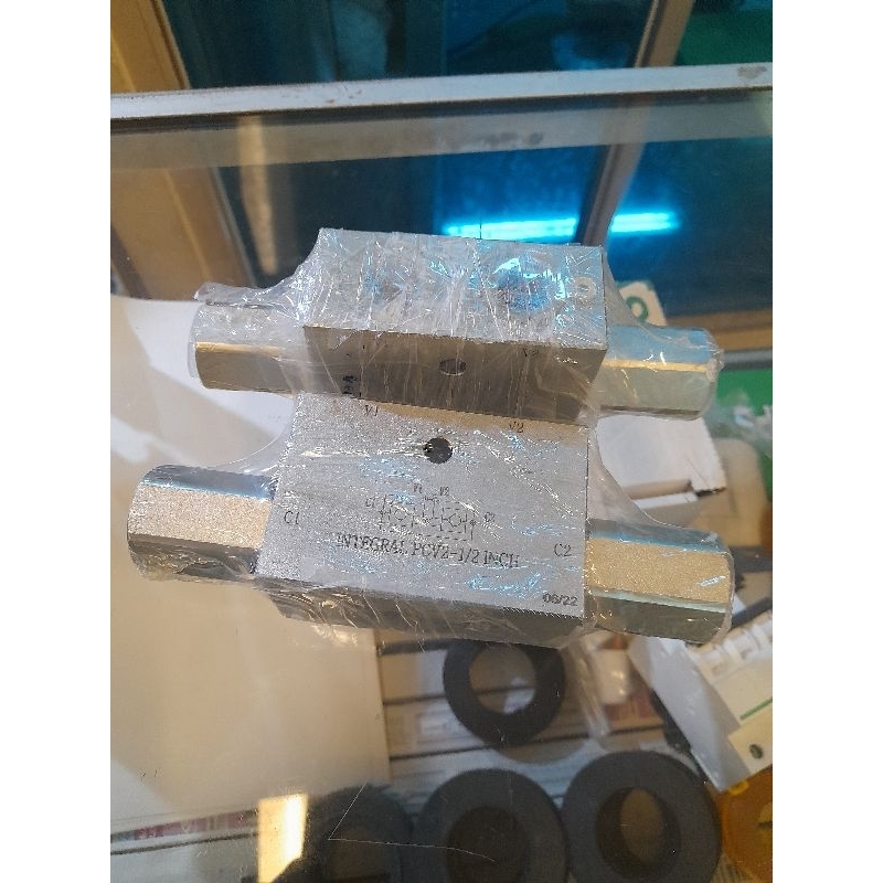 Jual Hydraulic Pilot Check Valve 1/2" DN15 Drat PCV2 NPT Integral ...