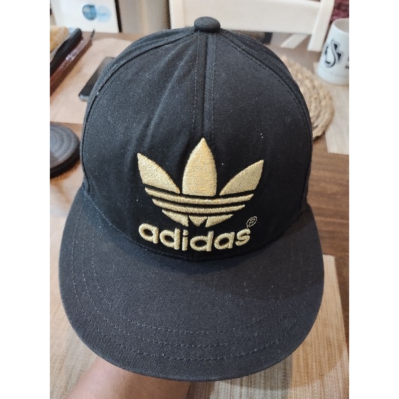 Jual adidas bunga gold on black | Shopee Indonesia
