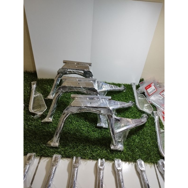 Jual Standar tengah vario 125 150 original chrome | Shopee Indonesia