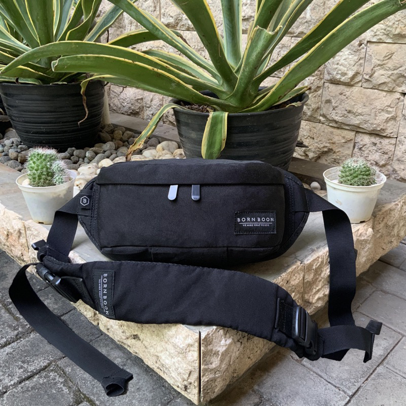 Jual BORN BOON 2WAY HIP SEAT WASIT BAG BLACK | Shopee Indonesia