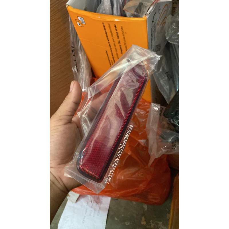 Jual REFLECTOR REFLEKTOR BELAKANG ASLI ORIGINAL NEW MITSUBISHI XPANDER ...