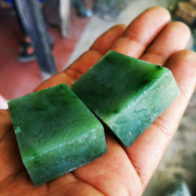 Jual Lempengan Batu Giok Nephrite 2 Pieces | Shopee Indonesia