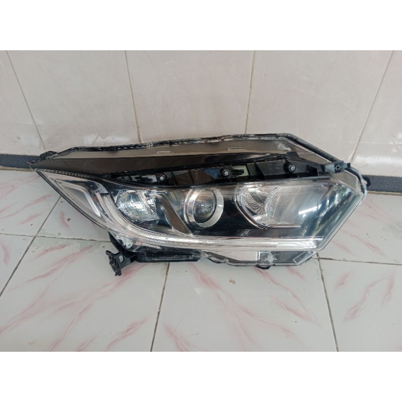 Jual Headlamp Hr-v original (kanan) | Shopee Indonesia
