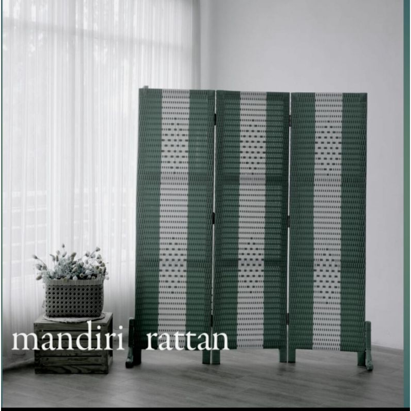 Jual PARTISI ROTAN SINTETIS PENYEKAT/PEMBATAS RUANGAN | Shopee Indonesia