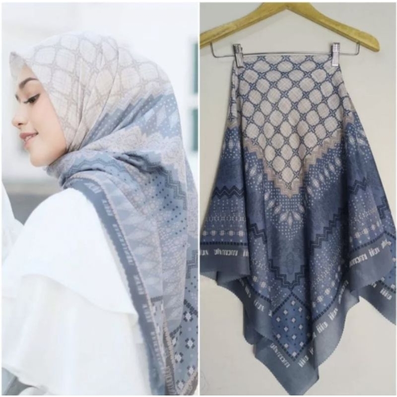Jual HIJAB SEGI EMPAT VOAL MOTIF GARIS AKSARA BIRU | Shopee Indonesia