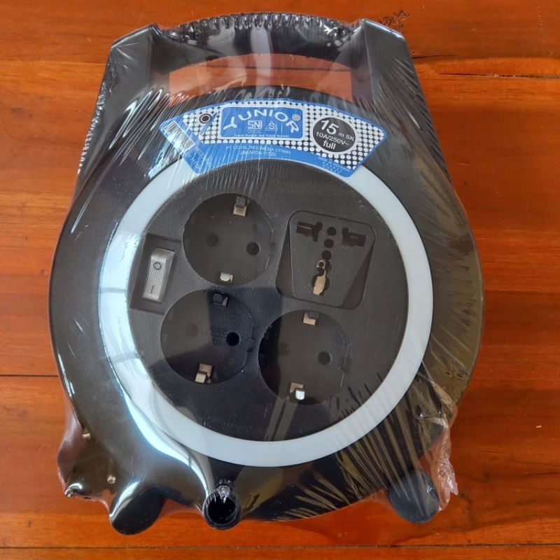 Jual LOYAL Stop Kontak Roll Kabel 15 Meter Full + Switch On Off Yunior ...