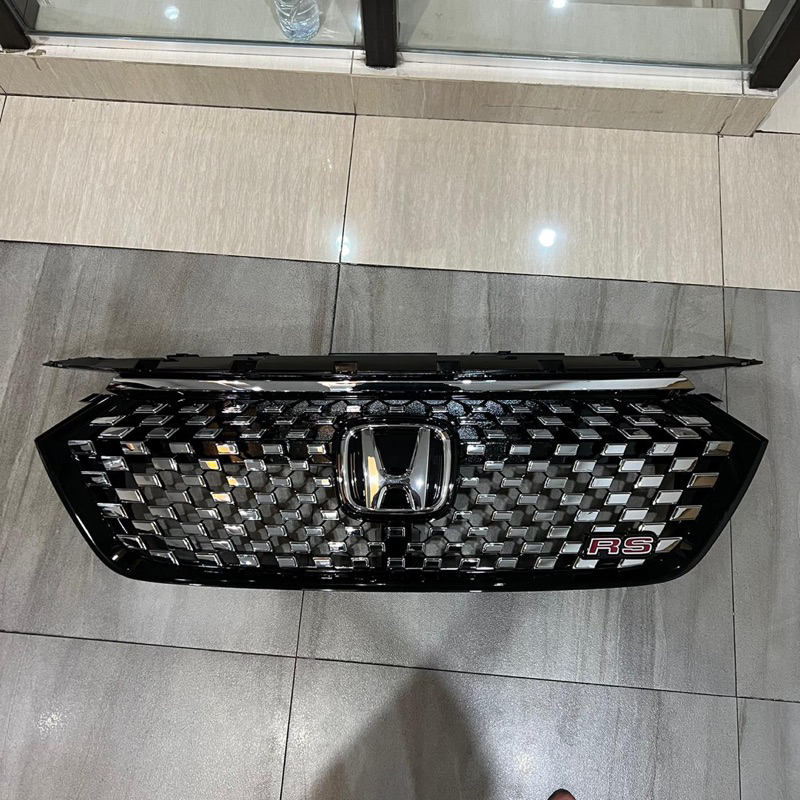 Jual Front Grill Depan All New Honda HRV 2022 - 2023 Model RS Original ...