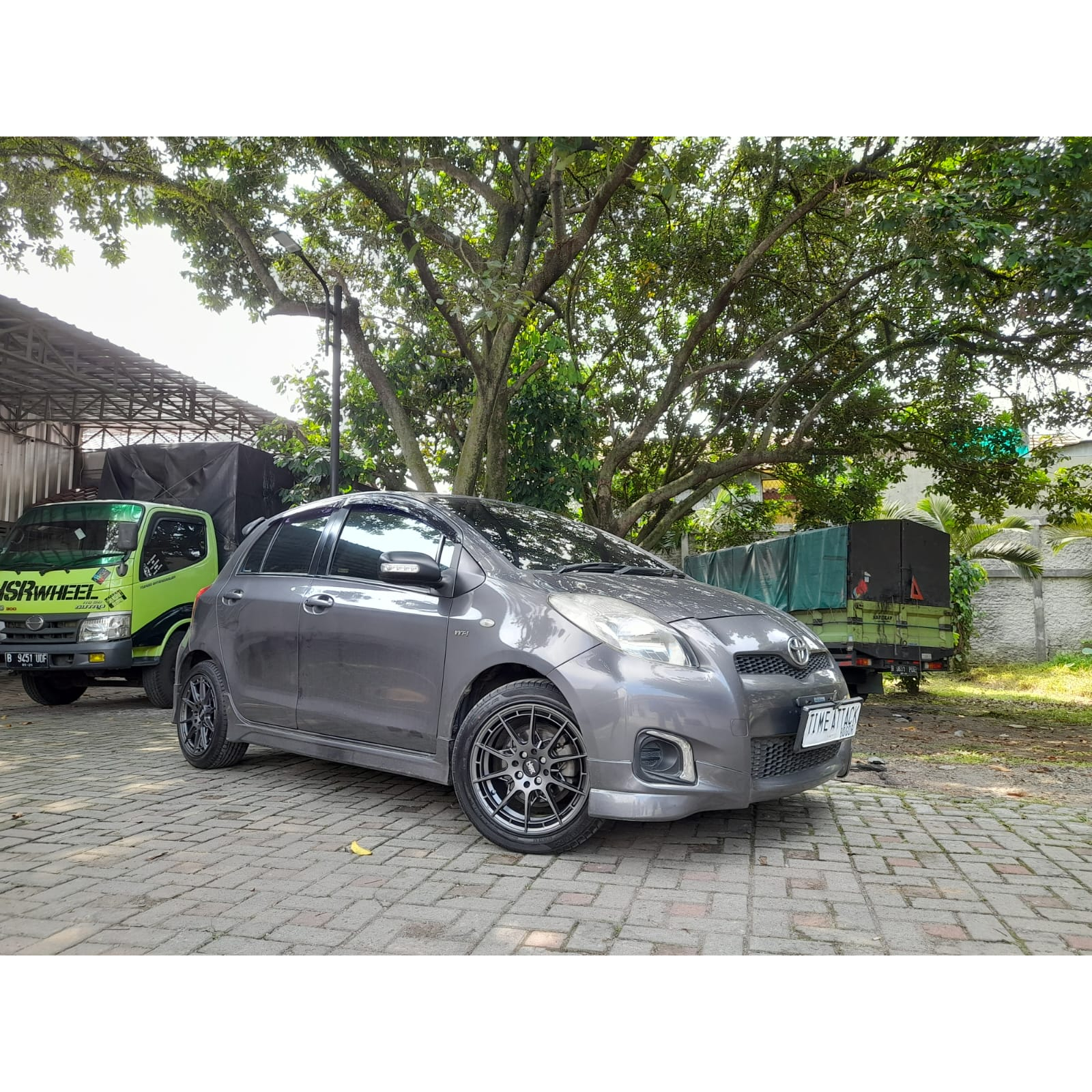 Jual Velg Mobil Hsr R16 Yaris Baleno Jazz Sirion Calya Avanza HSR WHEEL Tipe CK05 - TIME ATTACK ...