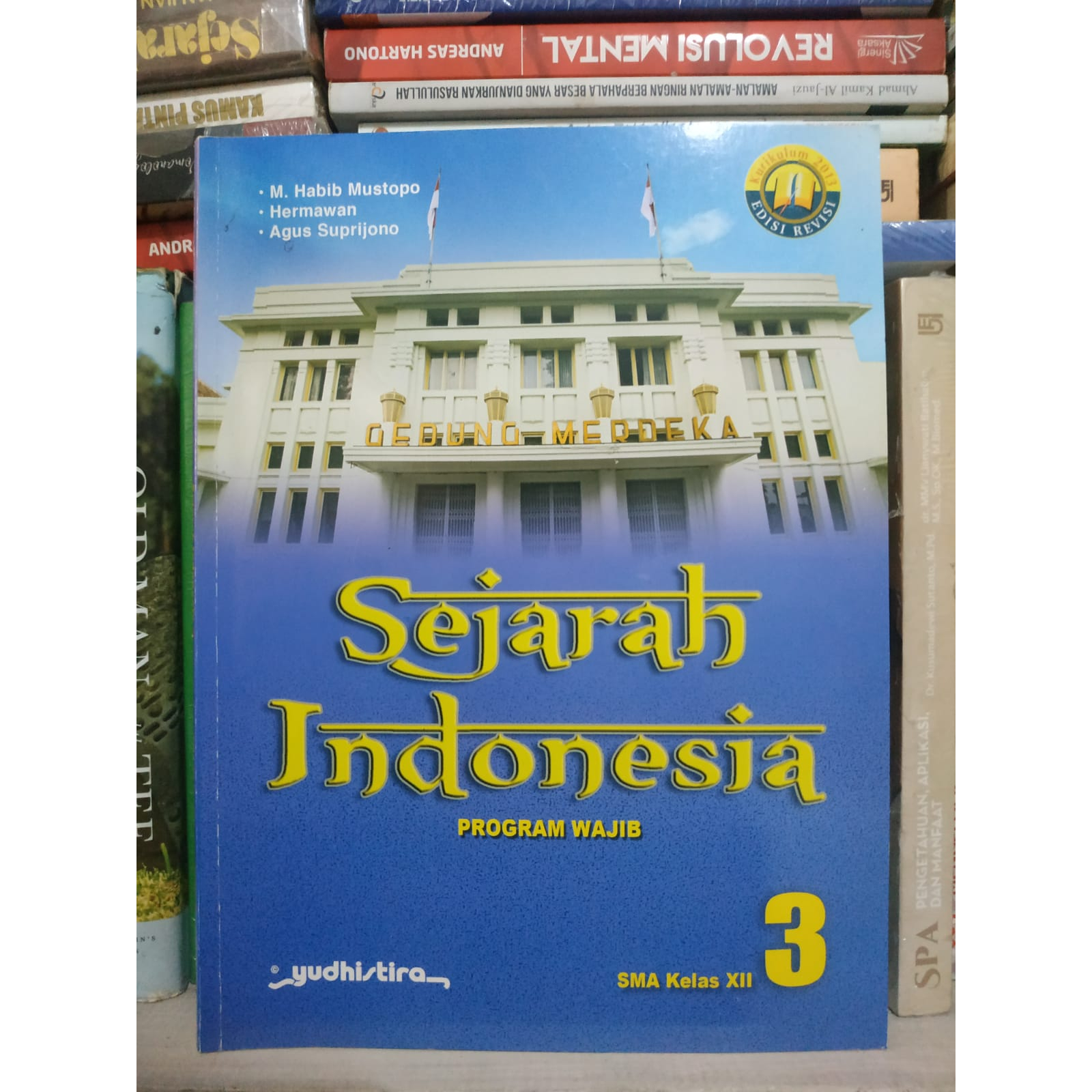 Jual SEJARAH INDONESIA PROGRAM WAJIB SMA KELAS XII YUDHISTIRA | Shopee Indonesia