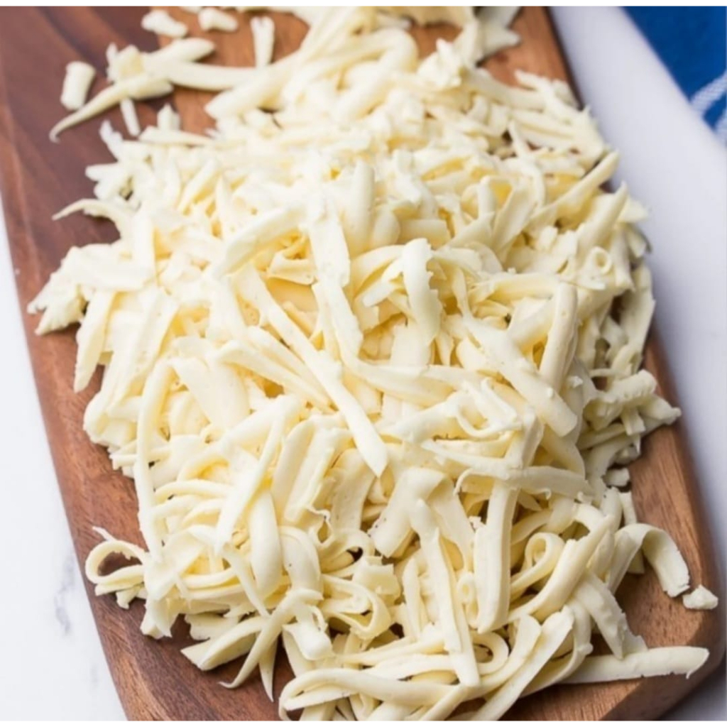 Jual Keju Mozzarella Shredded 500gr | Shredded Mozzarella Cheese ...
