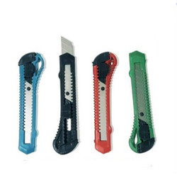 Jual Cutter Besar Pemotong Cuter Serbaguna ATK | Shopee Indonesia