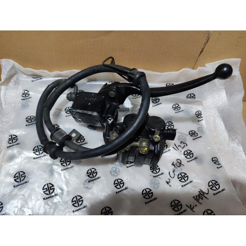 Jual master kaliper caliper rem cakram depan ninja rr new original master caliper rem depan ...
