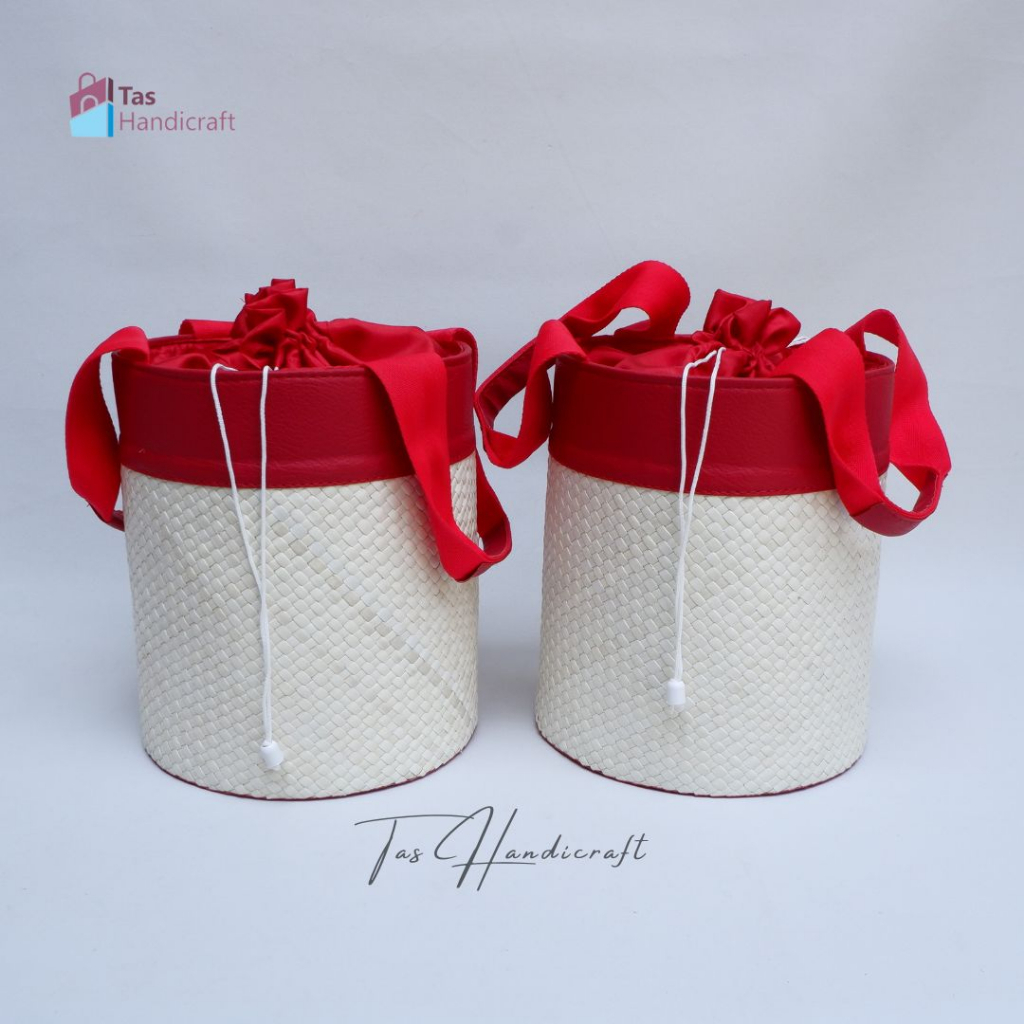 Jual Tas Parcel Anyaman Pandan List Kulit Warna | Tas Hampers Anyaman ...