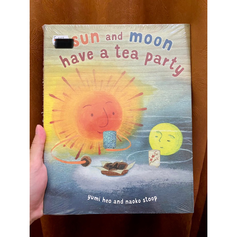 Jual Buku Anak - Sun and Moon Have a Tea Party [Hard Cover] | Shopee ...