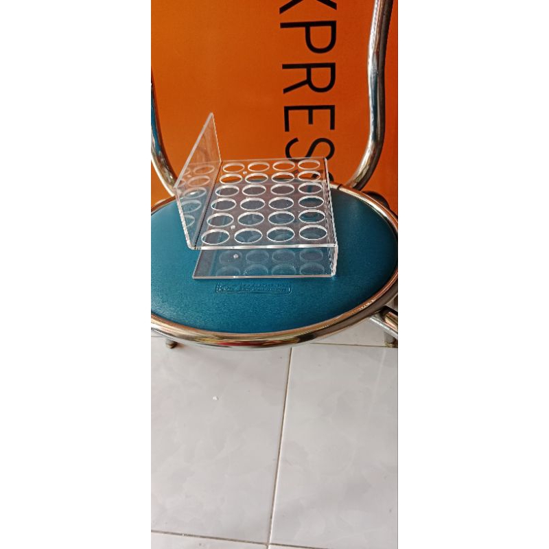 Jual Display parfum acrilik utk botol cassa 35ml(diameter 3,4 cm ...