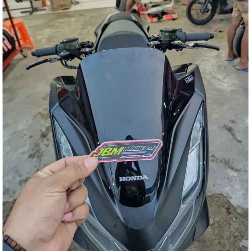 Jual windshield pcx new 160 polos visor kaca depan PCX 160 original ...