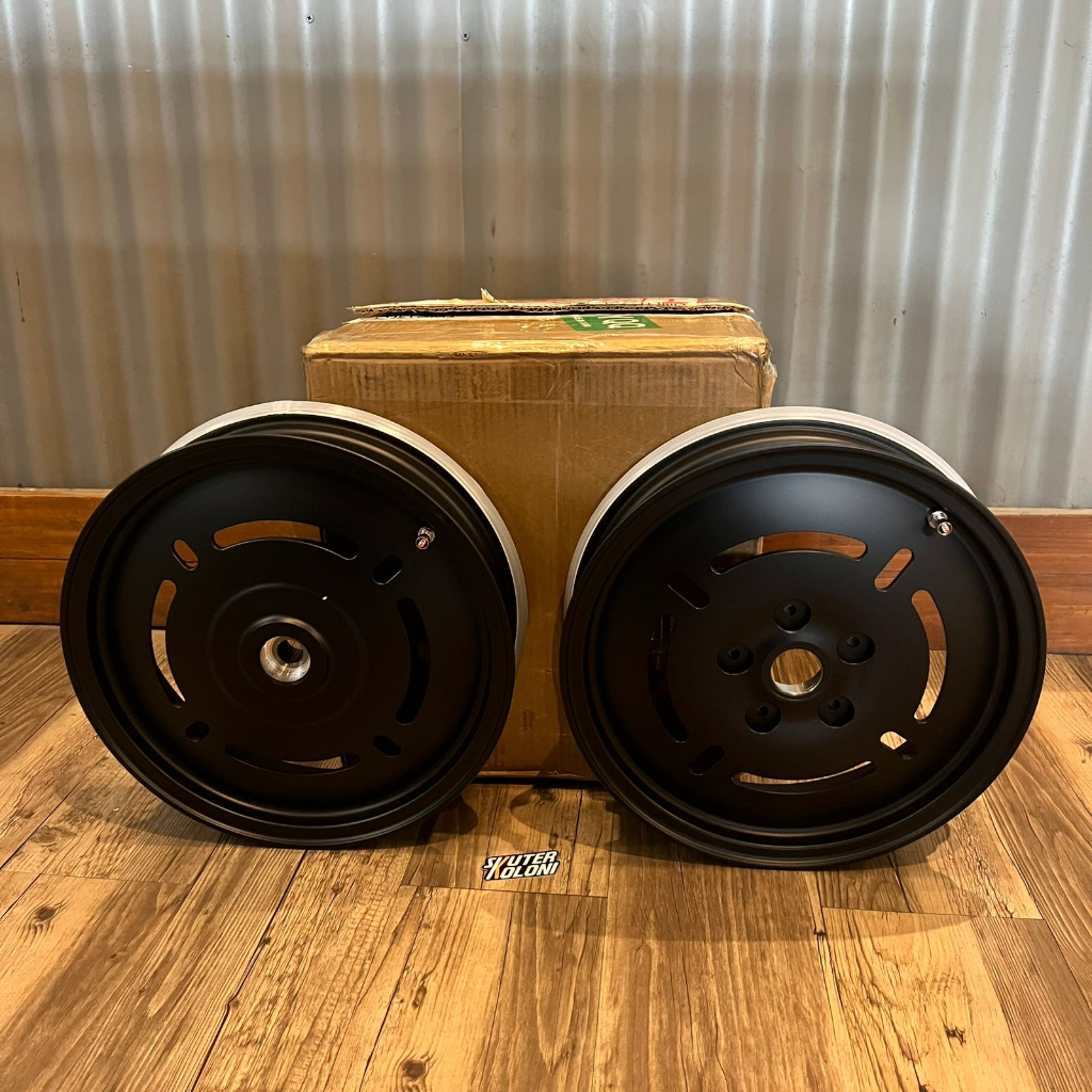 Jual Borske Velg CNC Retro Moon Style 12 inch Vespa Sprint Primavera ...