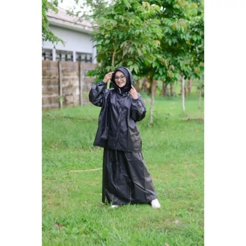 Jual Mantel Jas Hujan model rok bahan premium parasut | Shopee Indonesia