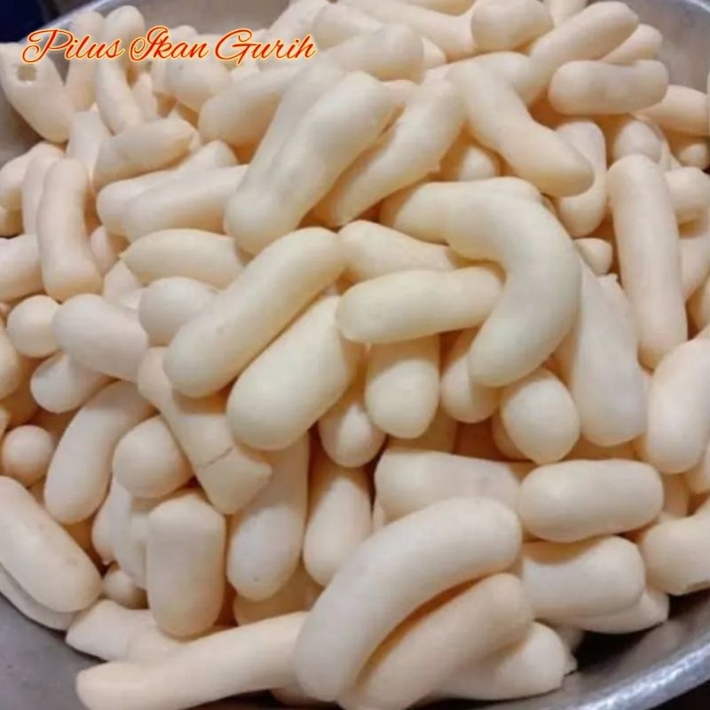 Jual PILUS KAPSUL IKAN 250 GRAM KERUPUK KAPSUL IKAN TENGGIRI | Shopee Indonesia