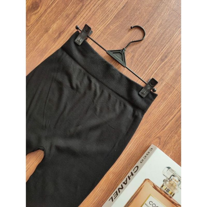Jual Legging hitam Tebal import highwaist | Shopee Indonesia