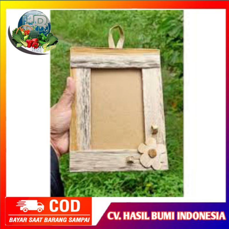 Jual kerajinan bingkai foto pelepah pisang/Costum figura bingkai ...