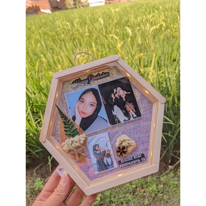 Jual TERMURAH !! HEXA flower in frame bingkai Poto estetik ,(kado ...