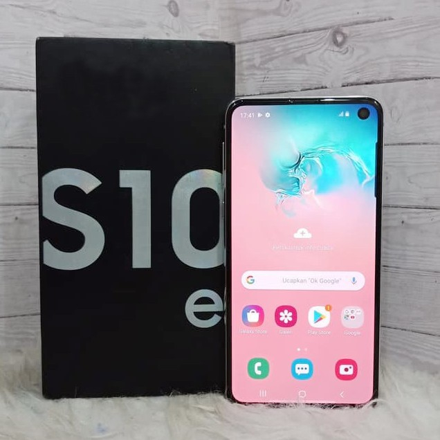 Jual Samsung Galaxy S10 e RAM 6GB 128GB Mulus Like New All Operator ...