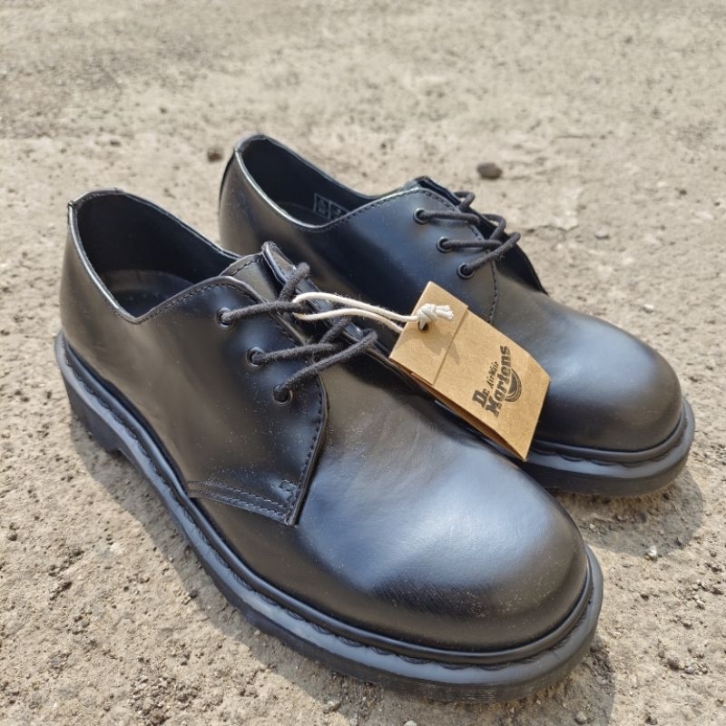 Jual (HOT ITEM) NEW Sepatu Boots Pria Docmar 1461 Mono Smooth low 3 ...
