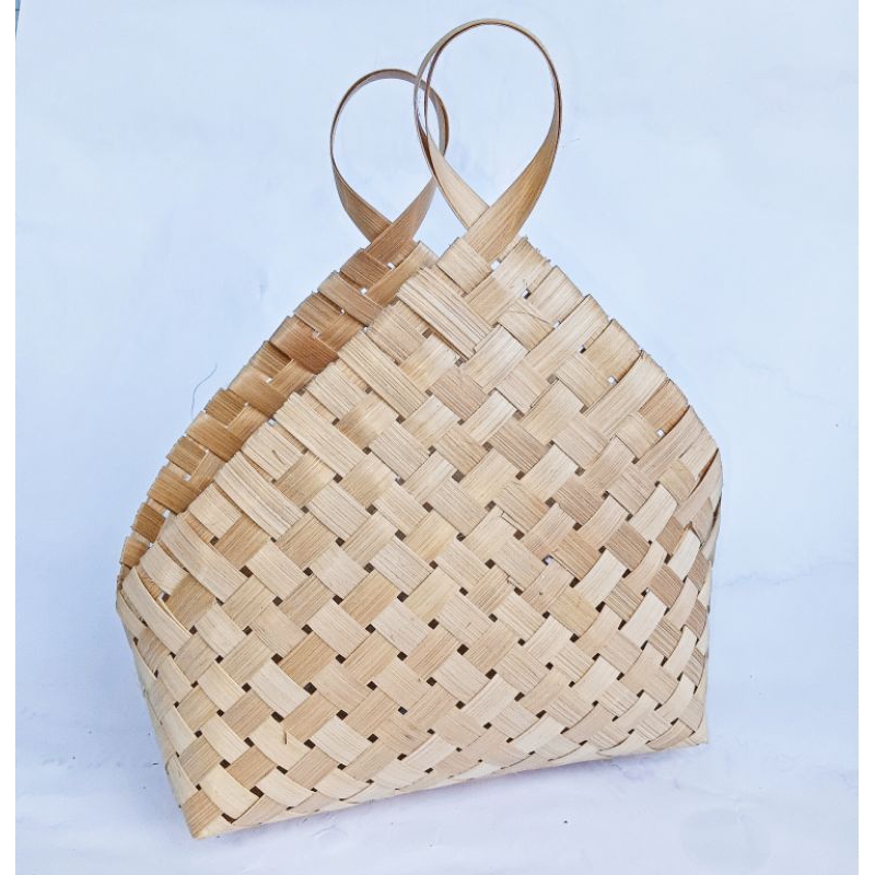Jual TAS ANYAMAN BAMBU MODEL KETUPAT | KERANJANG BAMBU | TAS HAMPERS | KERAJINAN BAMBU ...