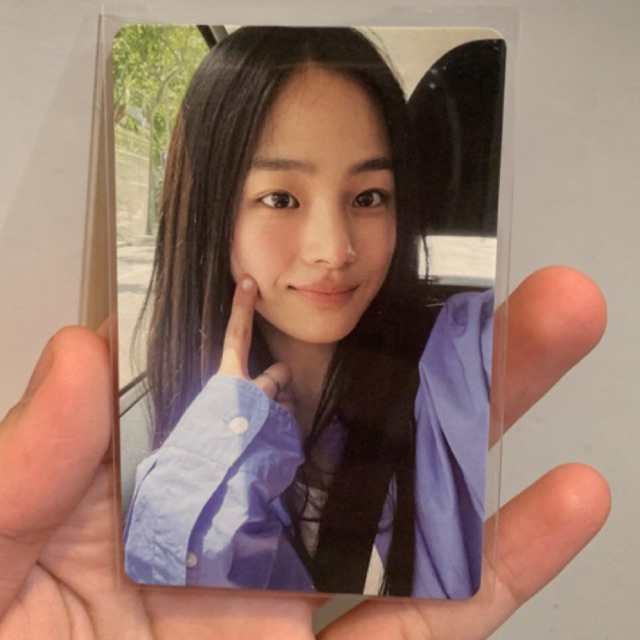Jual Minji Newjeans Bluebook Photocard official keep | Shopee Indonesia