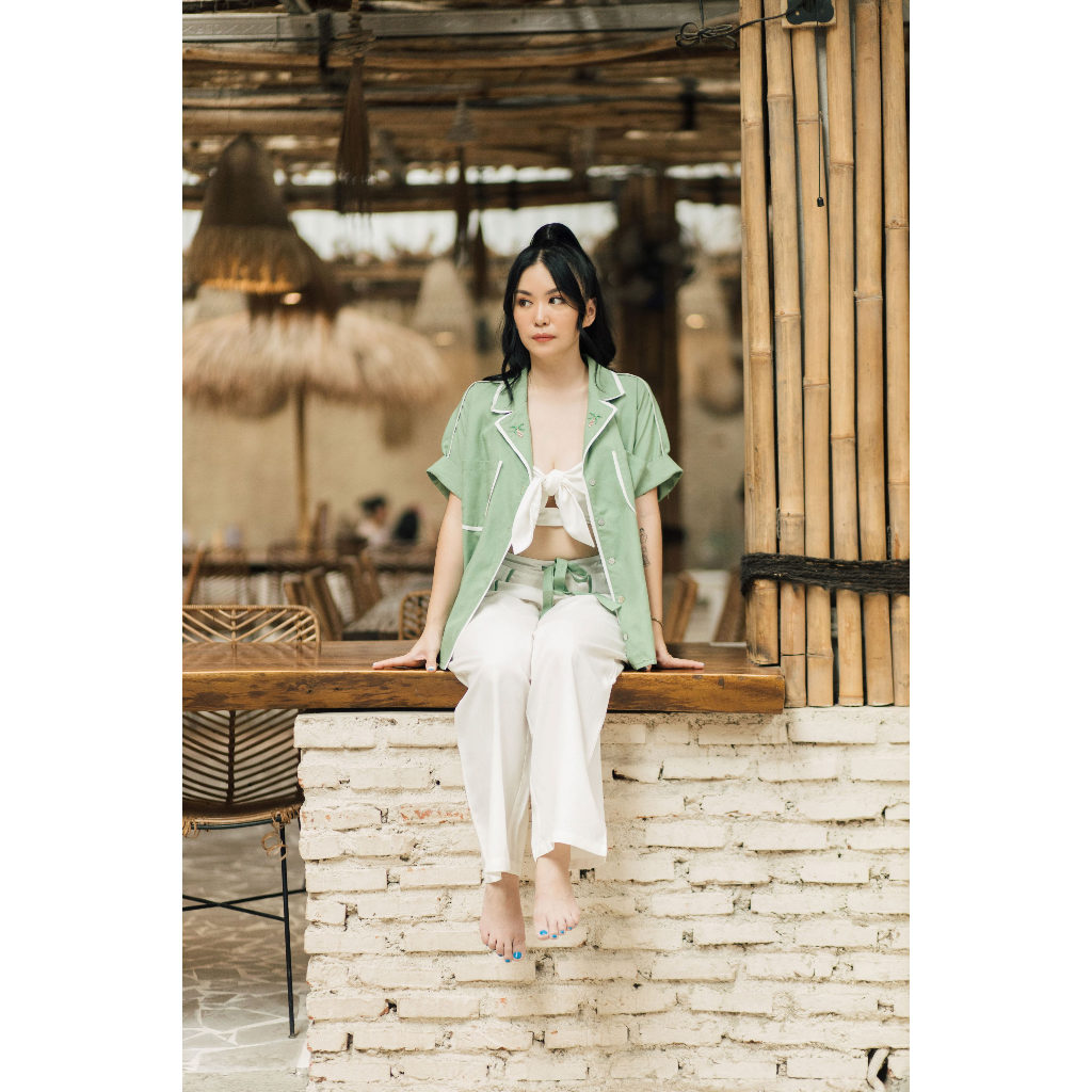 Jual SAGE Cruz Pants Off White | Shopee Indonesia