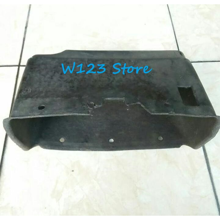 Jual Kotak Laci Dashboard Mercy Tiger W123 bekas copotan | Shopee Indonesia