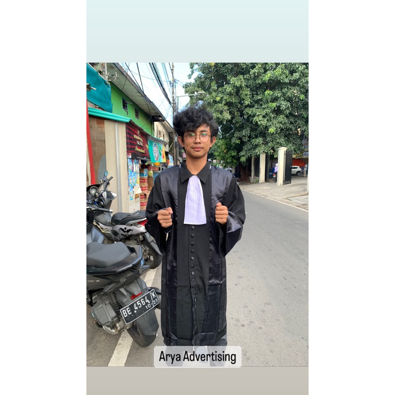Jual Toga pengacara atau toga advokat bahan twist (PREMIUM) | Shopee ...